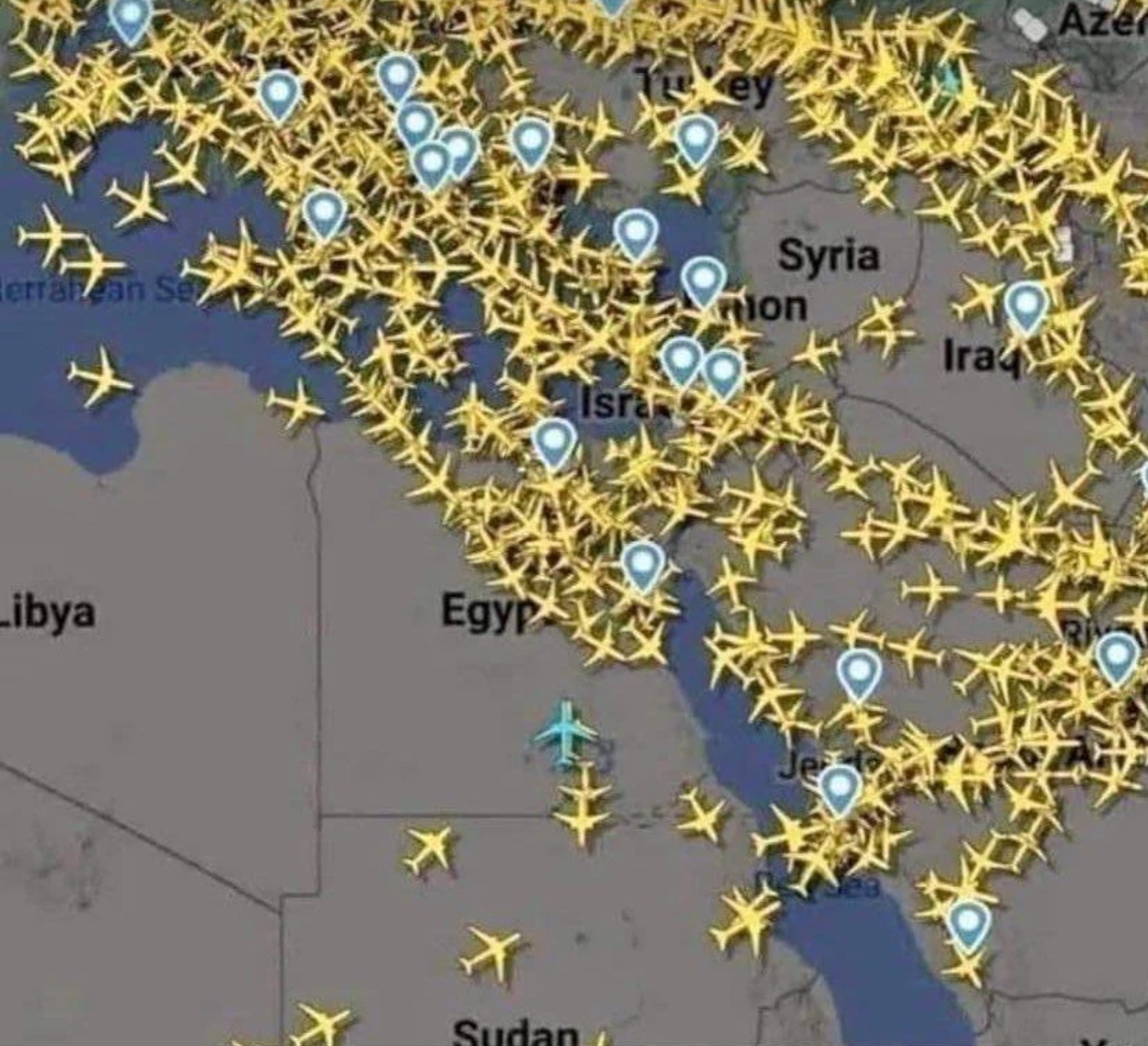 COP27: 800 private jets flew to Egypt to tell you to ride your bike to ...